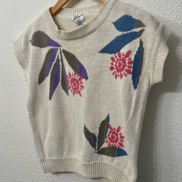 Koret | Sweaters | Vintage Koret Floral Knit Sweater With Short Sleeves ...